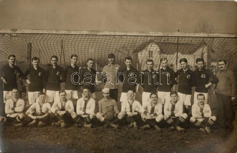 Az SFC labdarugócsapat csoportképe / Hungarian football team, photo ...